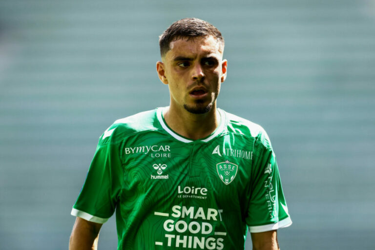 M. Cafaro : "On aimerait rentrer chez nous, gagner, et ne pas être ...